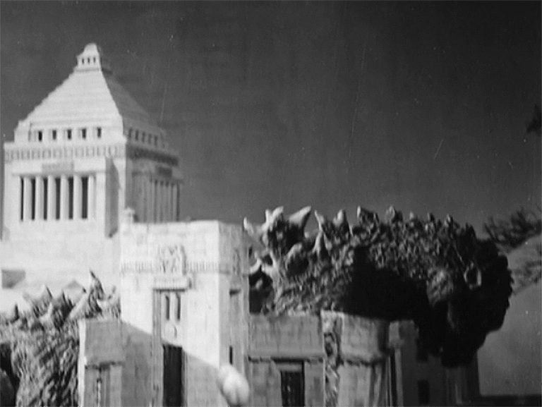 Godzilla 1954 Behind the Scenes – Becoming Godzilla