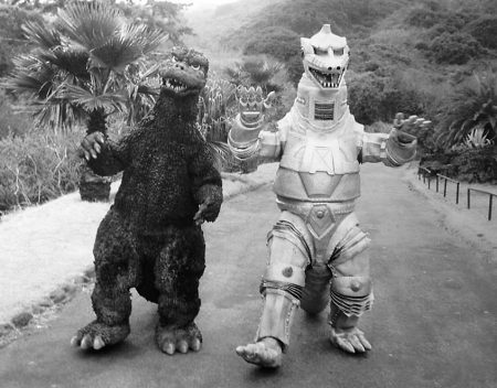 Mechagodzilla_1974_Behind_the_Scenes_02 – Becoming Godzilla